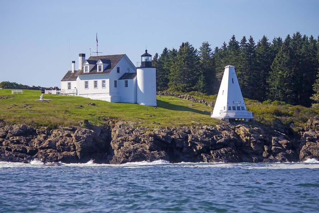 Visit Tenants Harbor, Maine for Cruisers and Boaters | Where to Anchor ...